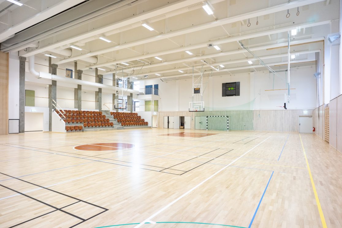 Studiebesök på Hästhagens sporthall – Arkitektgruppen i Malmö